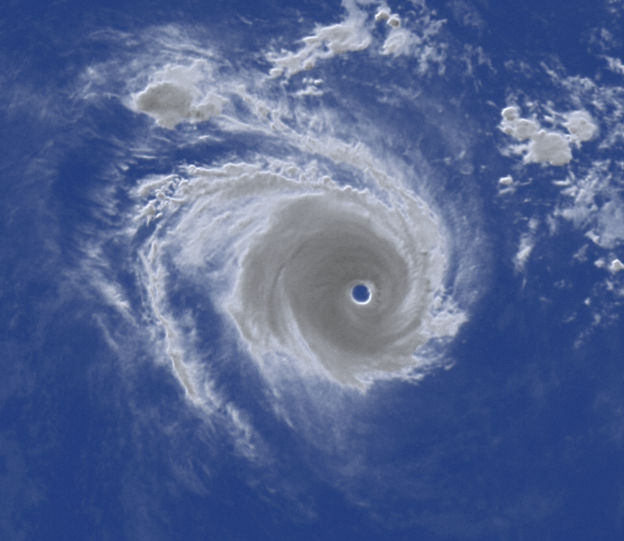 Le cyclone Freddy menace Madagascar et la Réunion 17-02-2023 17/02/2023